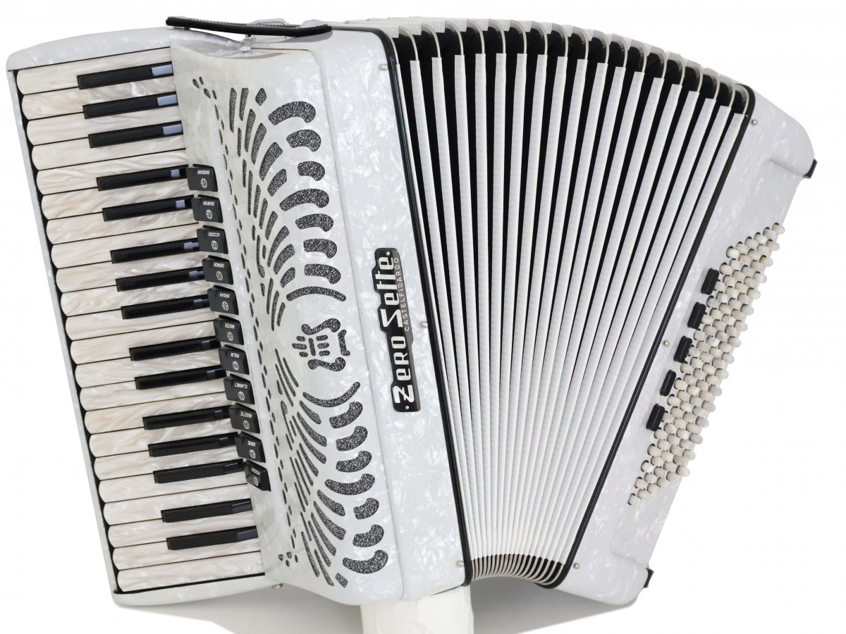 Zero Sette B.18 - Akkordeon Centrum